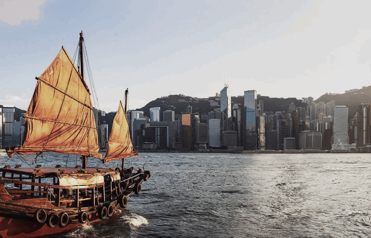 Living in Hong Kong: The Expat Guide - InvestAsian